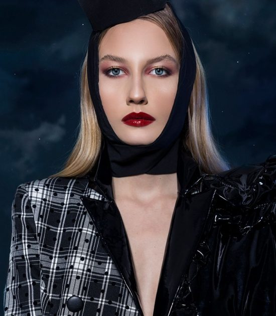 Wiktoria - Assets Model Agency