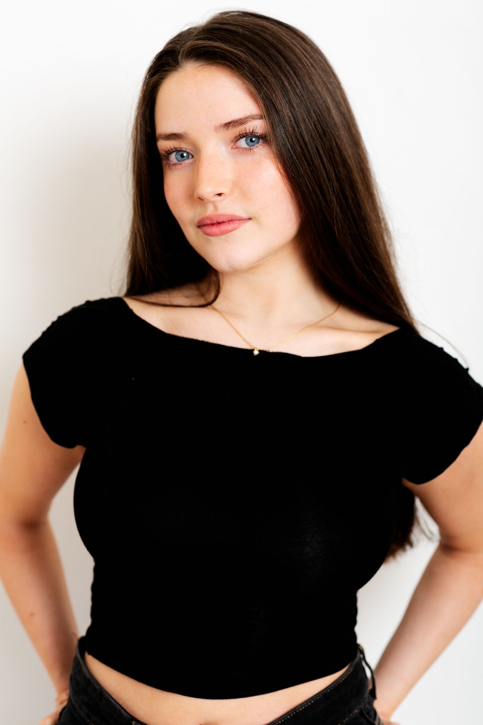 Lucy OLeary - Assets Model Agency