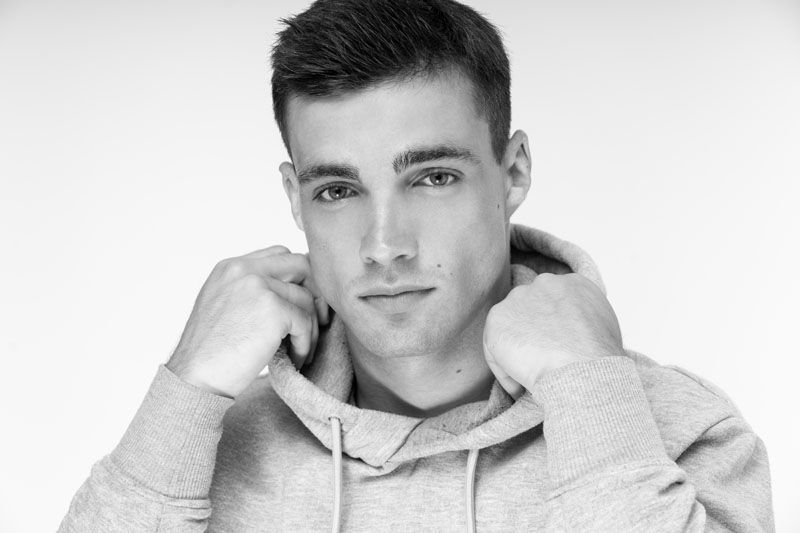 Alexis - Assets Model Agency